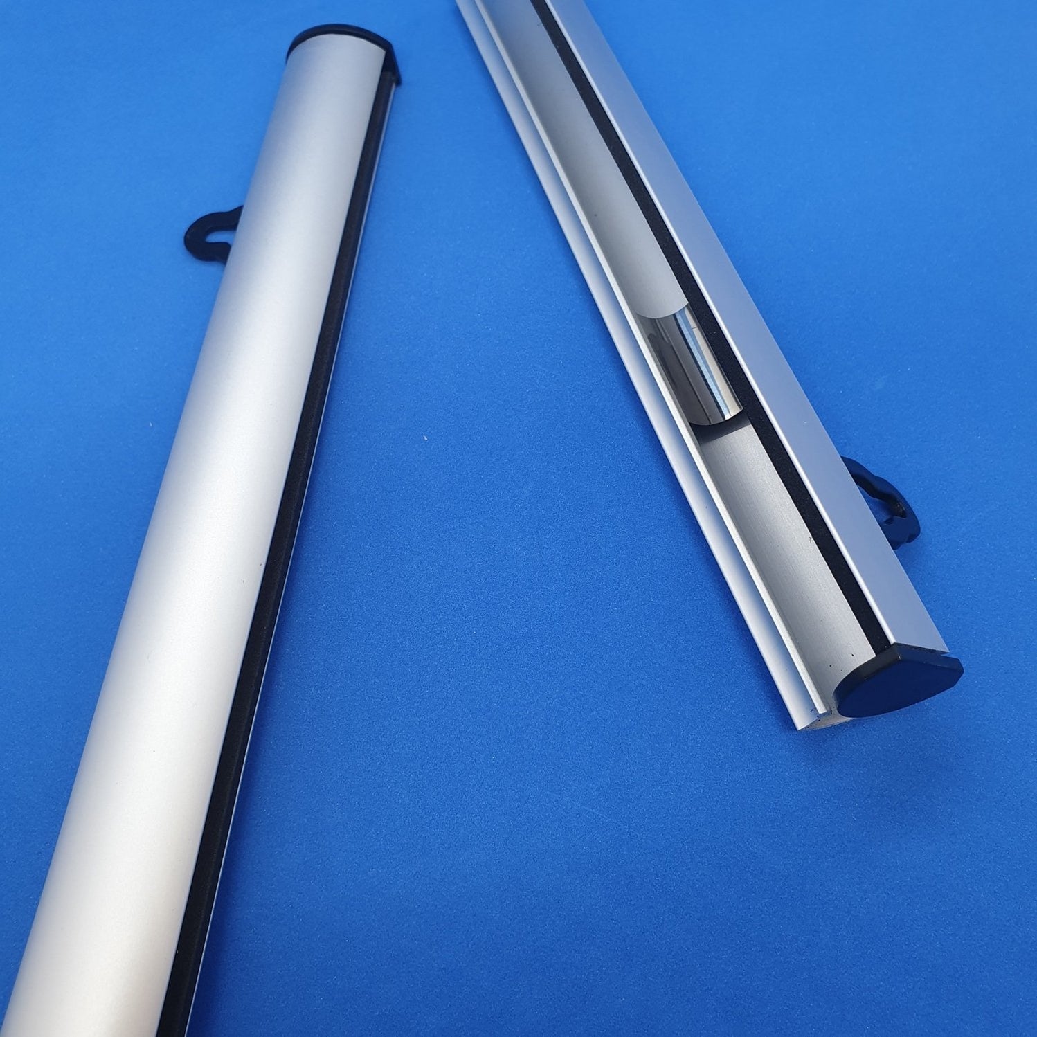 Aluminium Snap Lock Poster Rail Hanging Frame Kit KAD2 — Hang and Display