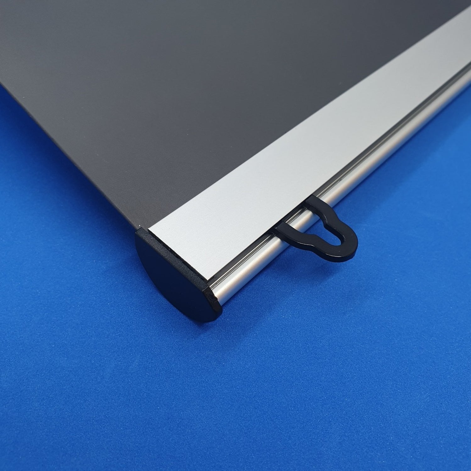 Aluminium Snap Lock Poster Rail Hanging Frame Kit KAD2 — Hang and Display