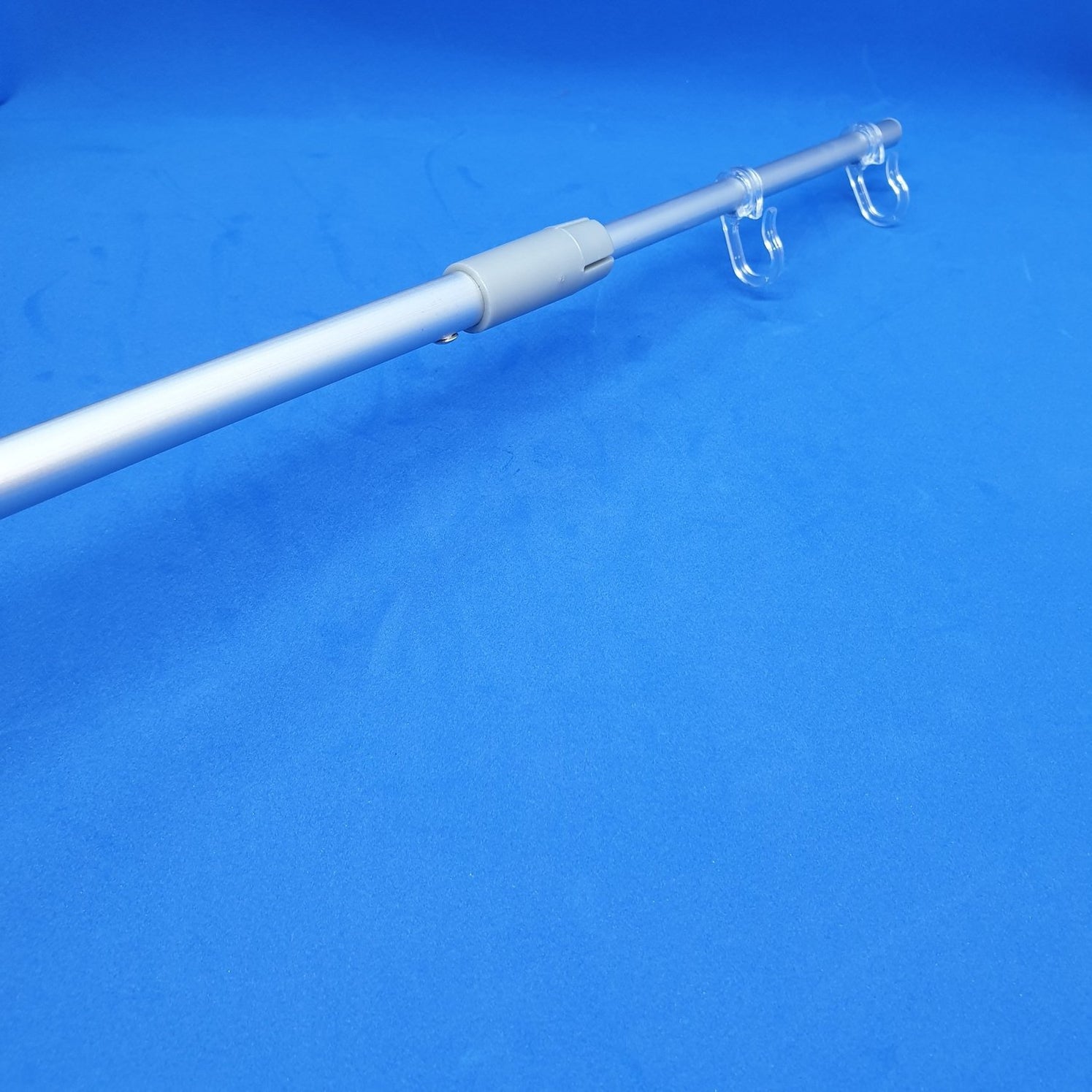 Aisle Blade Holders & Aisle Interrupters — Hang and Display