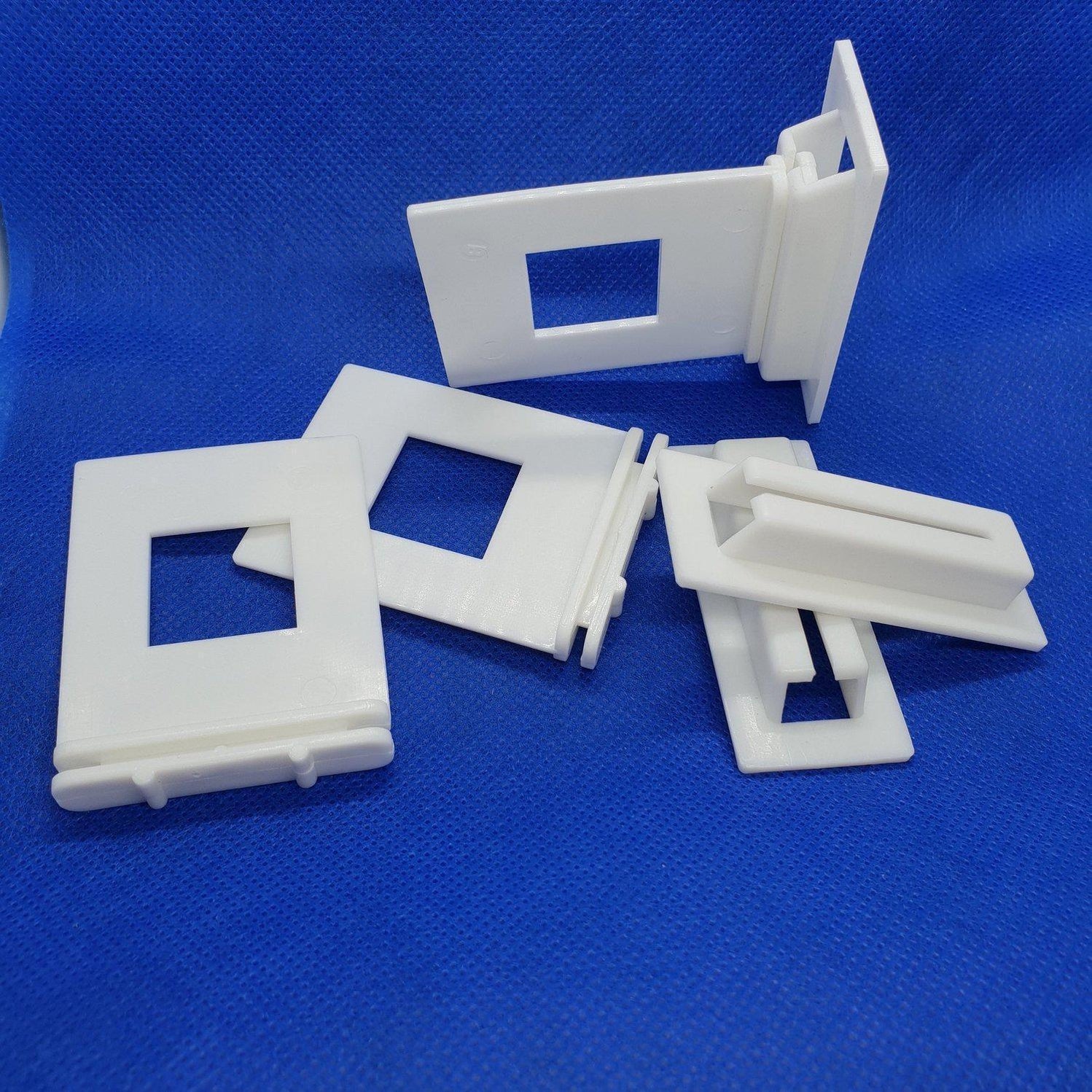 Corro Shelf Support Clip for Corrugated Cardboard Displays COR50 — Hang ...