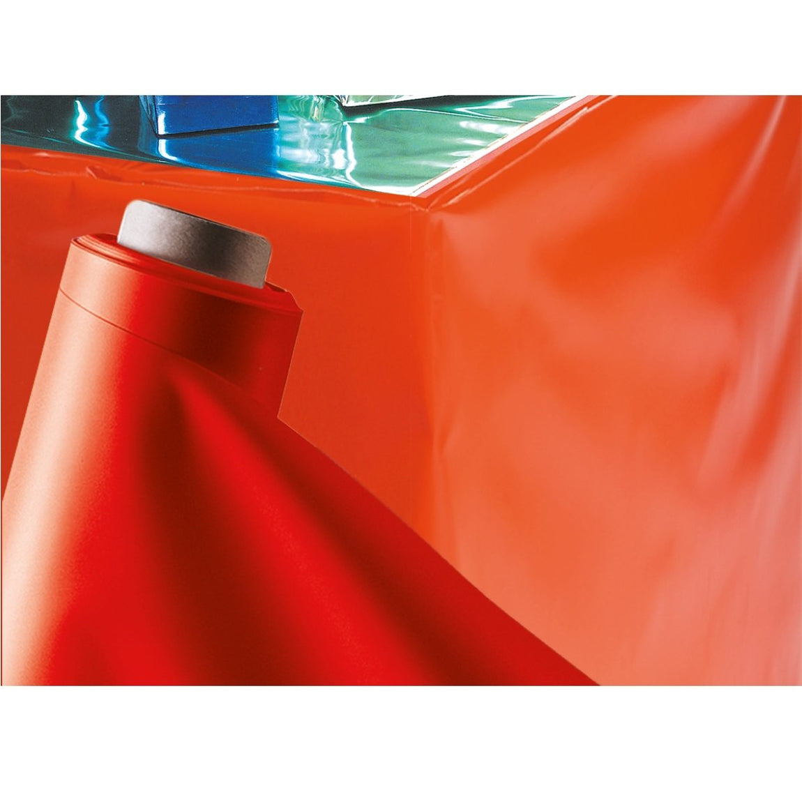 Decorative Thick Plastic Wrap Sheet Red 1.3 x 50 Meters — Hang and Display