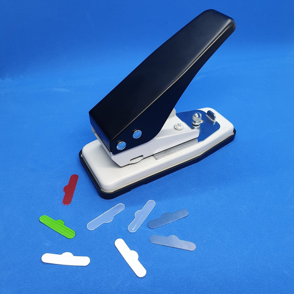Euro Hangsell Packaging Hole Puncher — Hang and Display