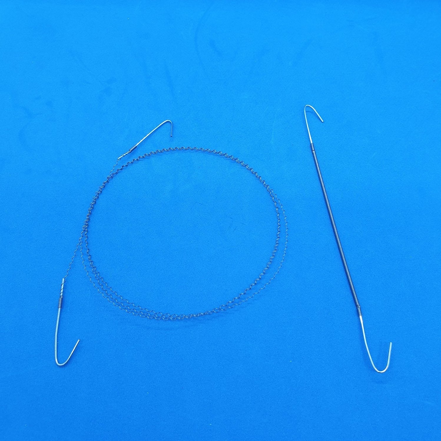 Extendable Jet Wire Ceiling Hooks Spring Hanging Wire — Hang and Display