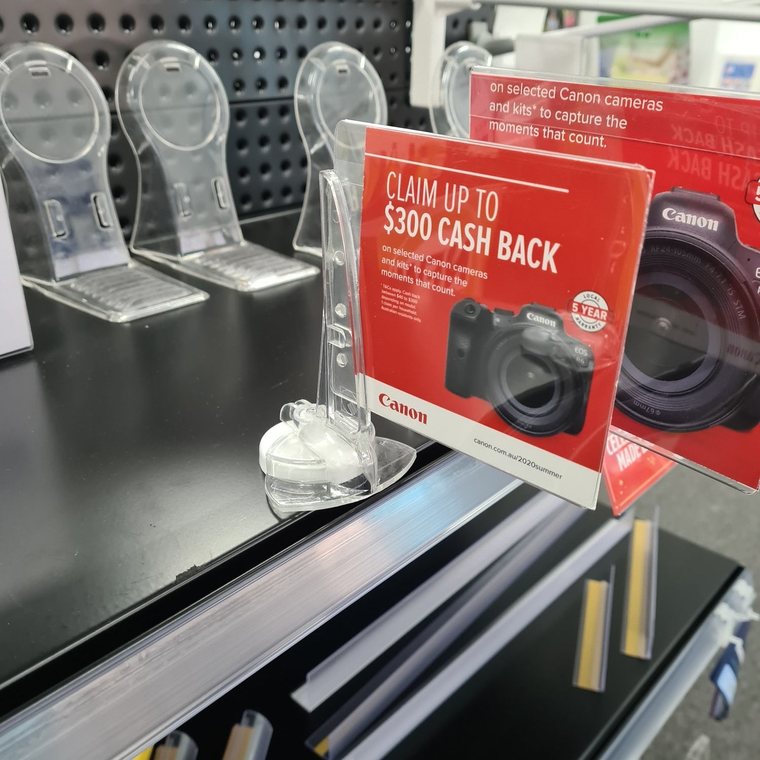 Magnetic Aisle Blade Sign Holder Shelf Mount Shark Fin with Sleeve ...