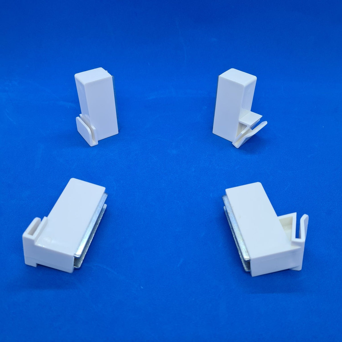 Magnetic Header Card Sign Holder Clip Wall Mount — Hang and Display