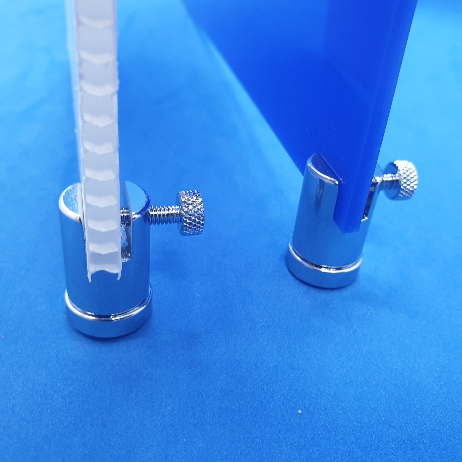 Magnetic Header Card Sign Holder Cylinder with Adjustable Screw MAG41x ...