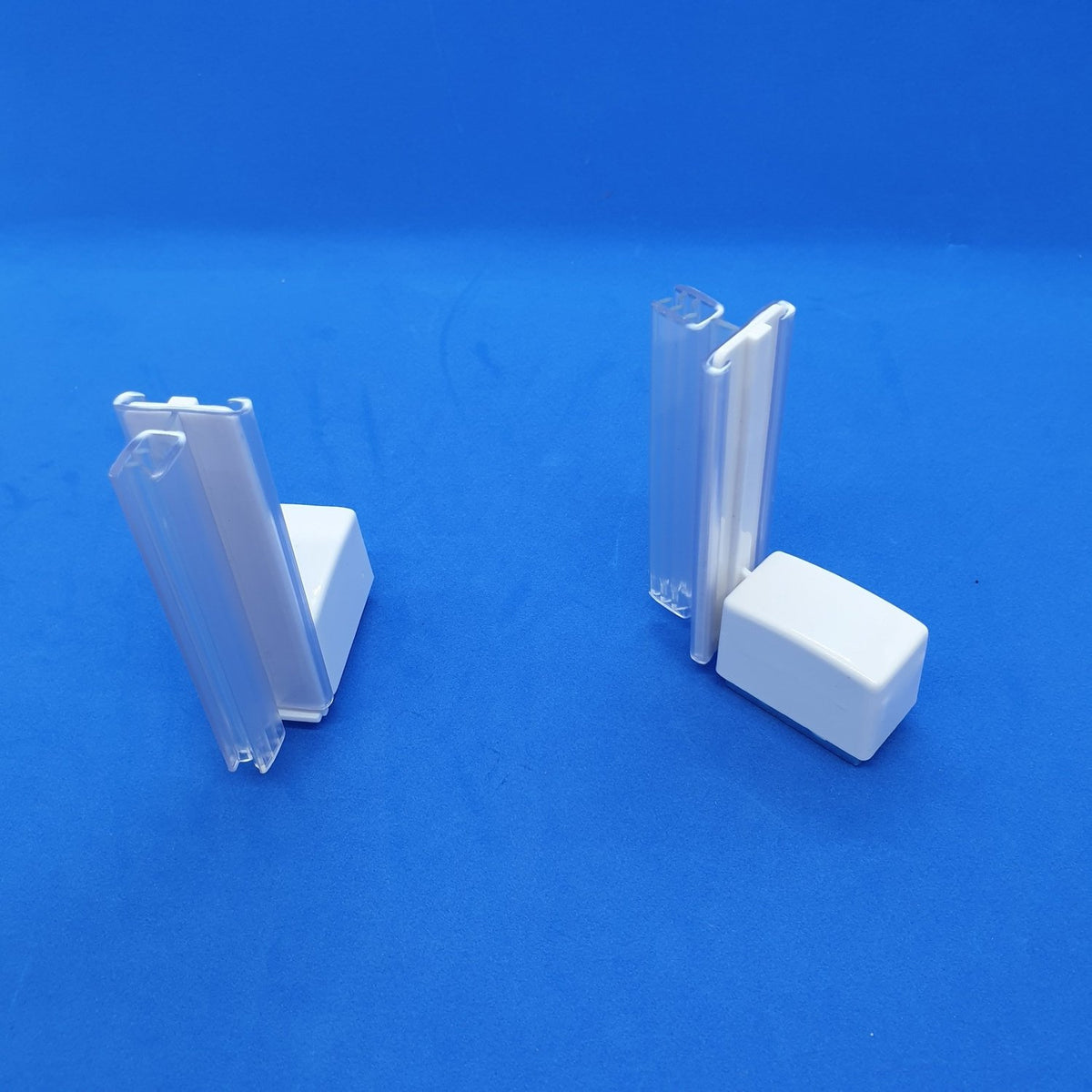 Magnetic Hinged Aisle Blade Sign Holder L Shaped Shelf Mount — Hang and ...