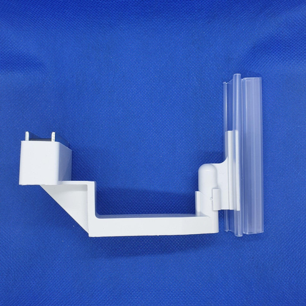 Aisle Blade Holders & Aisle Interrupters — Hang and Display