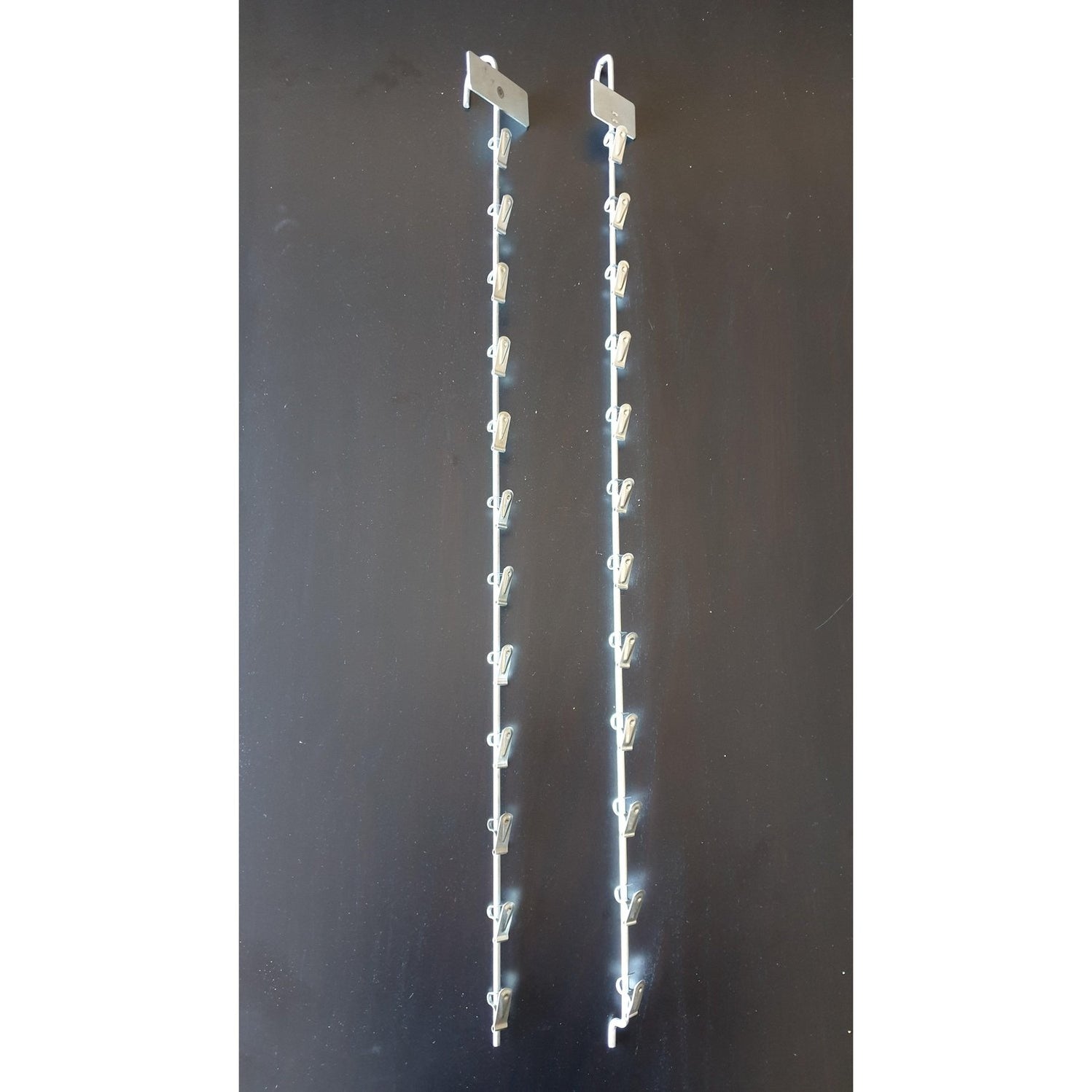 Metal Clip Strip 12 Station 820mm MHS1 — Hang and Display