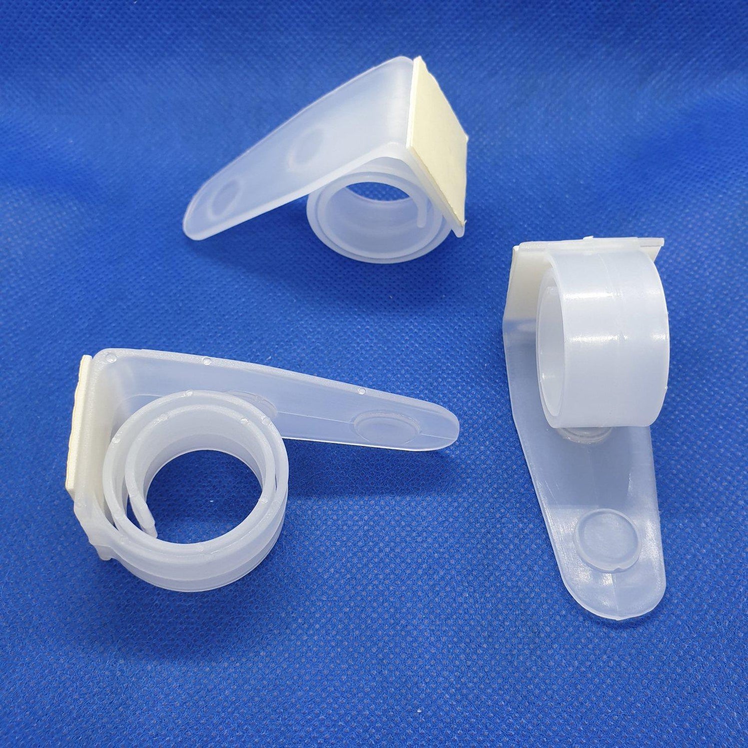 Aisle Blade Holders & Aisle Interrupters — Hang and Display