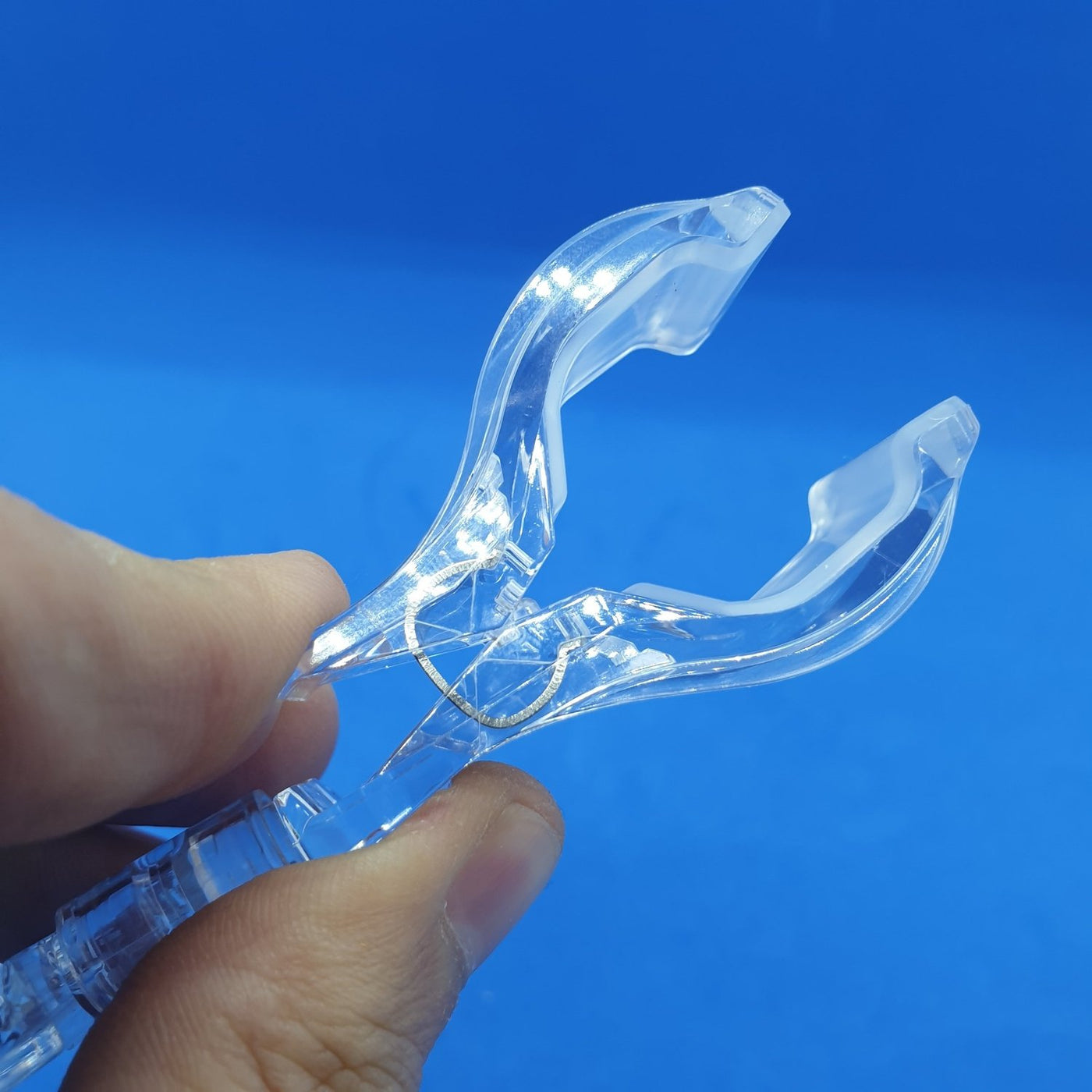 POS Rotating Ticket and Sign Holder with Claw Grip and Wide Card Holde ...