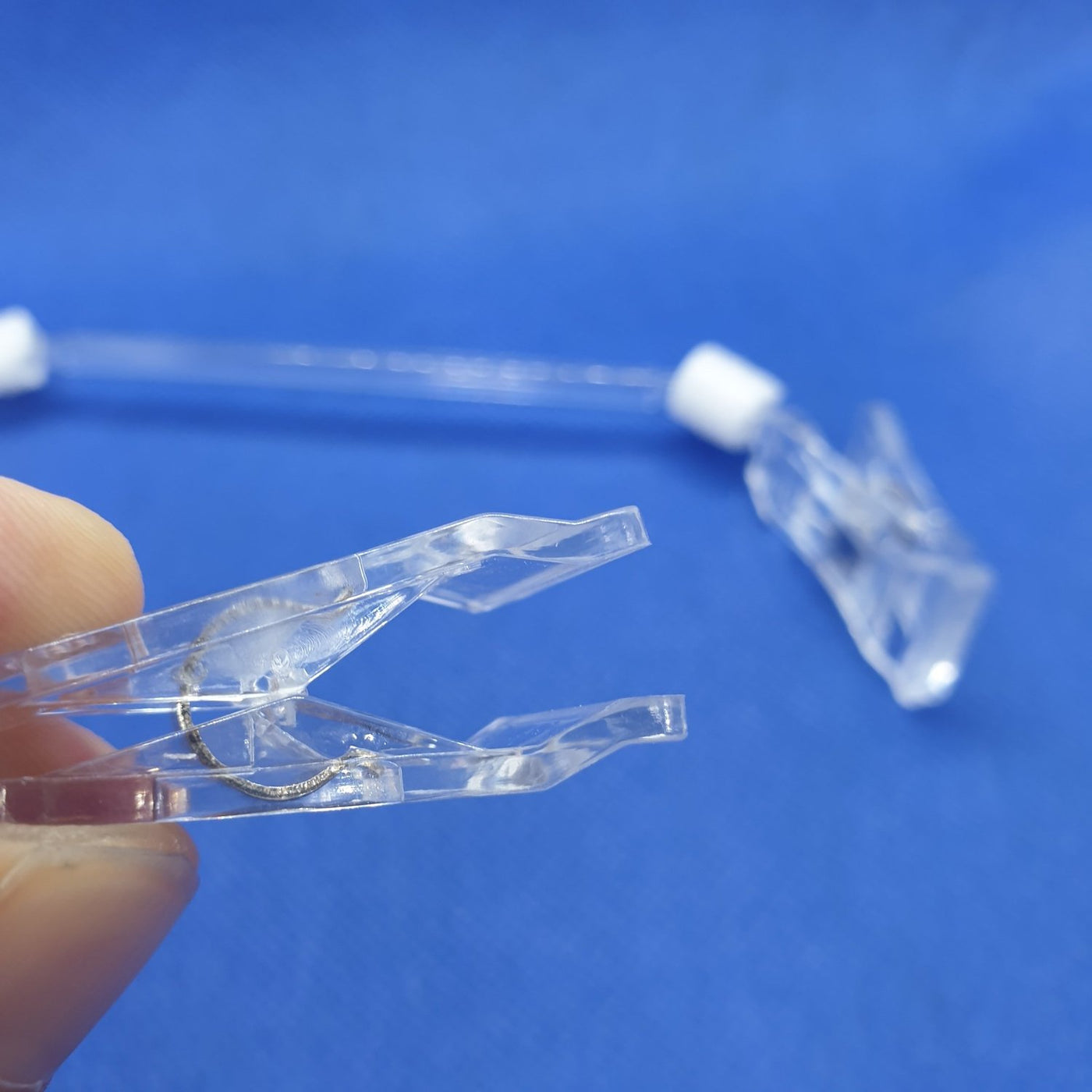 POS Ticket Holder with Clips at Both Ends and Long Stem HP2210 — Hang ...