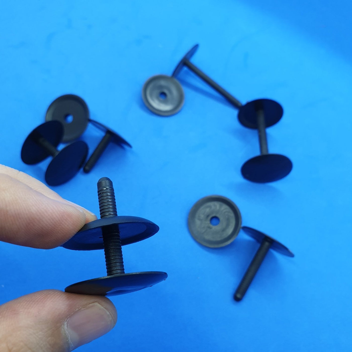 Push Snap Ratchet Plastic Rivet Pin Black DIS19 — Hang and Display