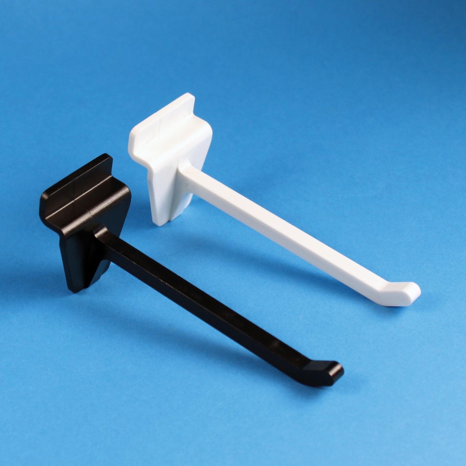 Slatwall Single Prong Plastic Merchandising Hook For Slot Wall PEG34 ...