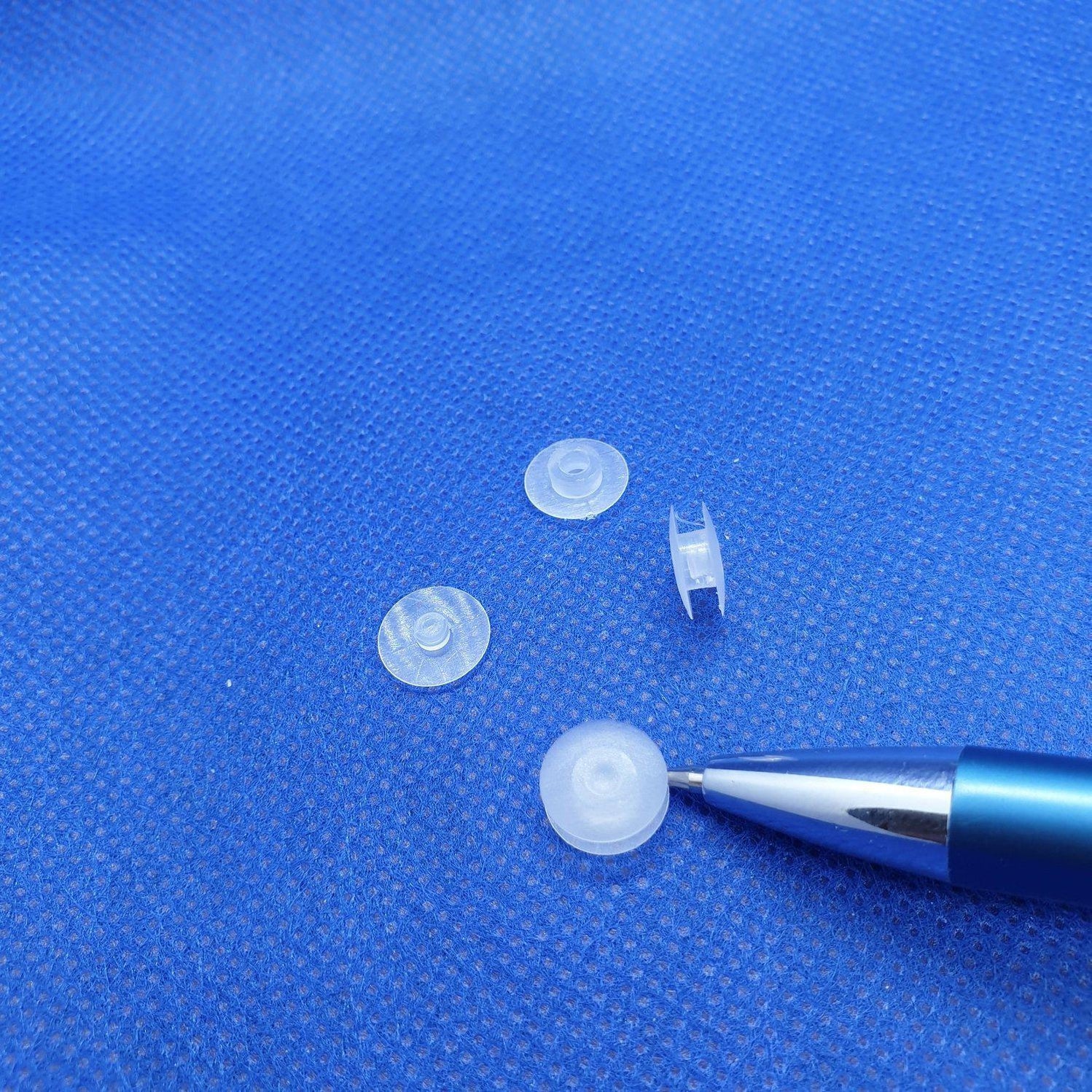 Snap Lock Plastic 2.5mm Capacity Defilock Rivet DIS15 — Hang and Display