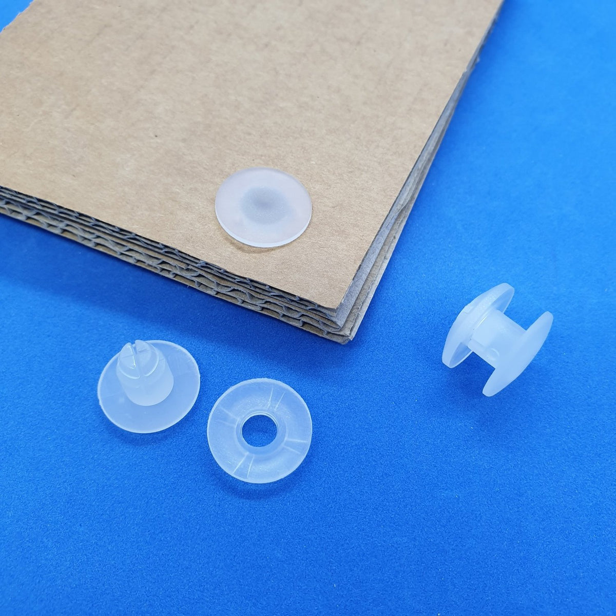 Snap Lock Plastic Exe Snap Rivet DIS11 — Hang and Display